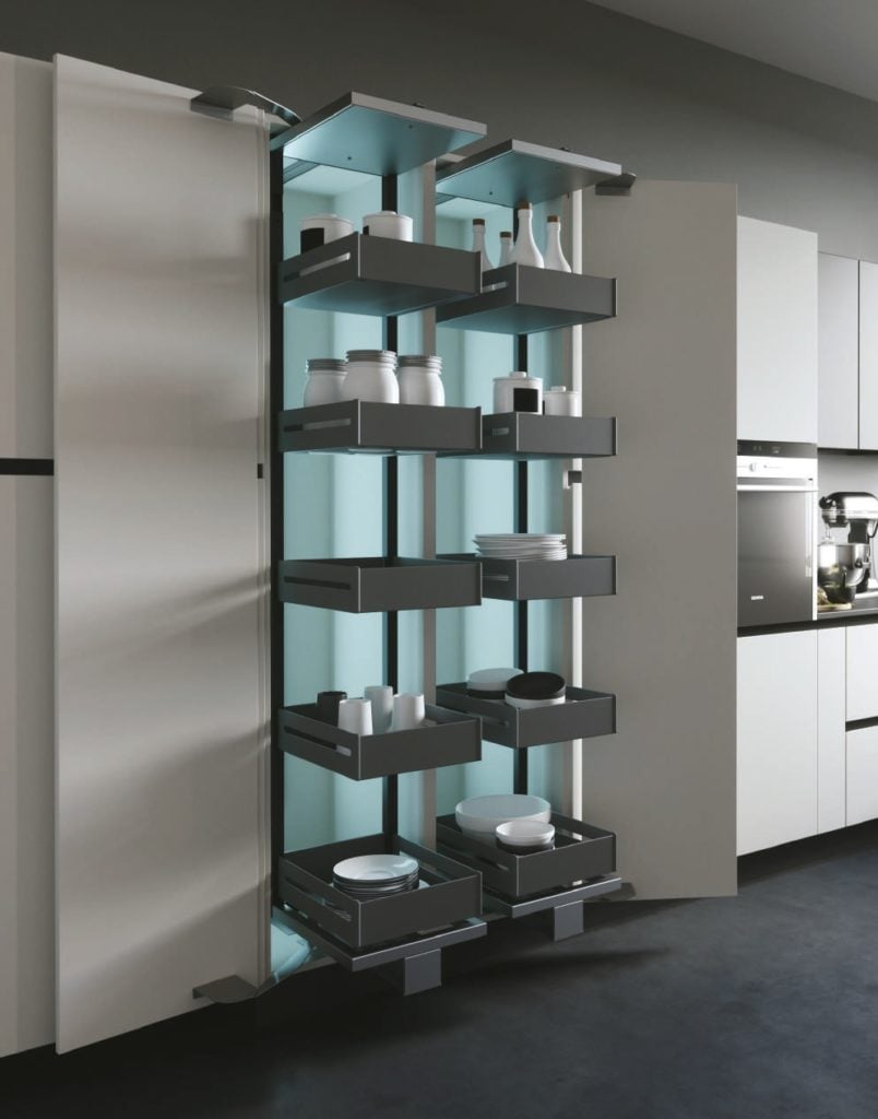 QUADRA Pantry unit column | Gamma Fittings